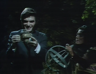 Episode 736: Quentin and Magda find Laura’s urn – Dark Shadows Commentary