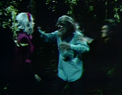 Episode 944: The girl who wasn’t afraid of him – Dark Shadows Commentary
